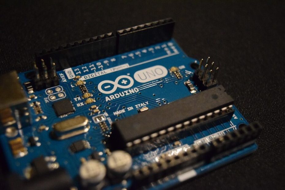 Arduino vs Raspberry Pi: qual escolher?